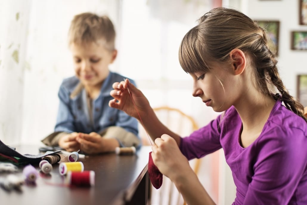 6 Reasons Why You Should Craft with Your Kids – CraftLab Arts & Crafts Kits